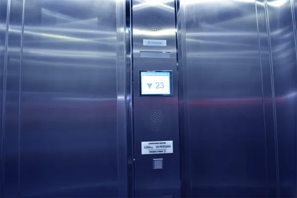 elevador-modernizado-thyssenkrupp - TK Elevator Brasil