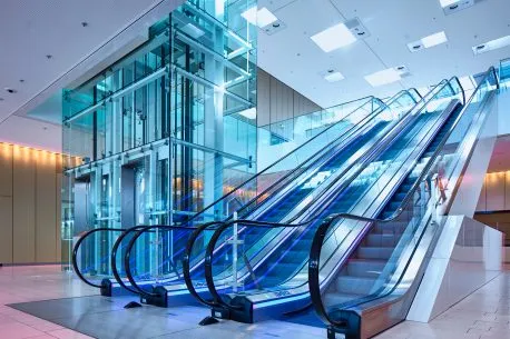 Escada rolante: mobilidade em vários ambientes - thyssenkrupp