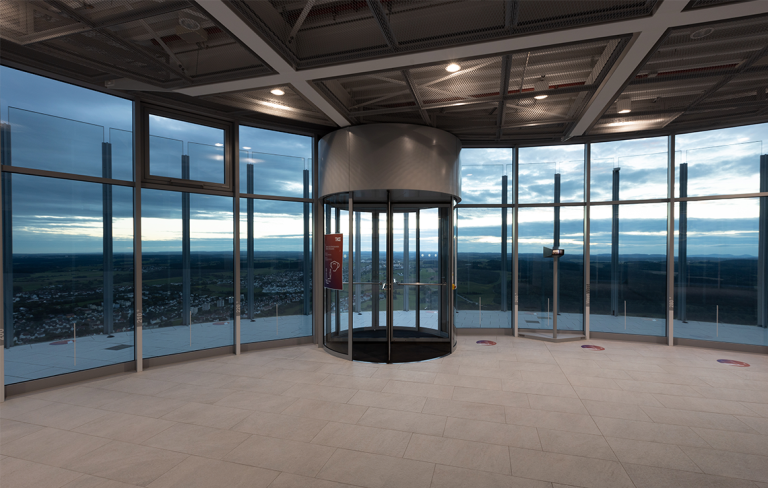 Conheça as torres de testes onde são projetados os elevadores do futuro ...